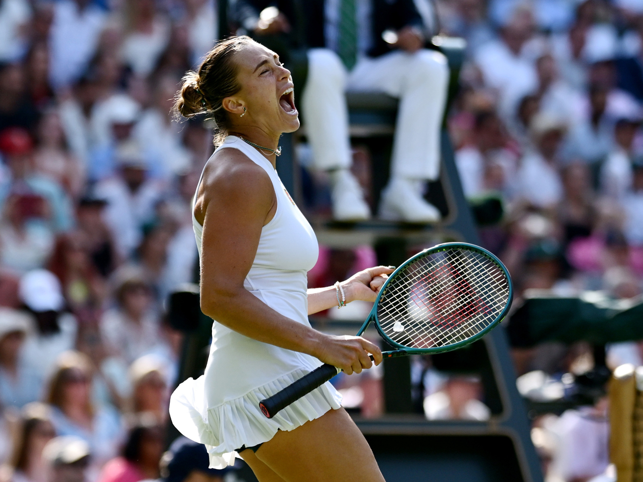 サバレンカが37歳シグムンドに対する準々決勝で苦闘の末に逆転勝利 [ウインブルドン] | テニスマガジンONLINE｜tennismagazine.jp